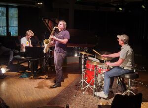 Subwaves: Connecting Frequencies » Subbacultcha